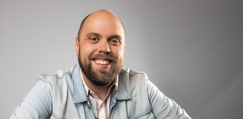 Alex Velluto | Clean Stand-Up Comedian for Events | Funny Business Agency